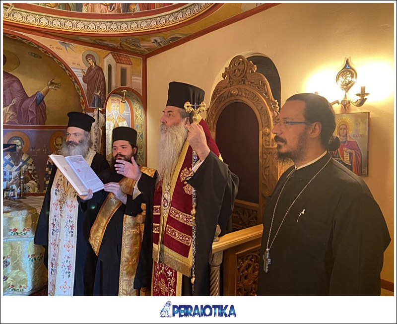 Ο Σεβ. Μητρ. Πειραιώς κ.Σεραφείμ, τέλεσε επιμνημόσυνη δέηση για τον ...